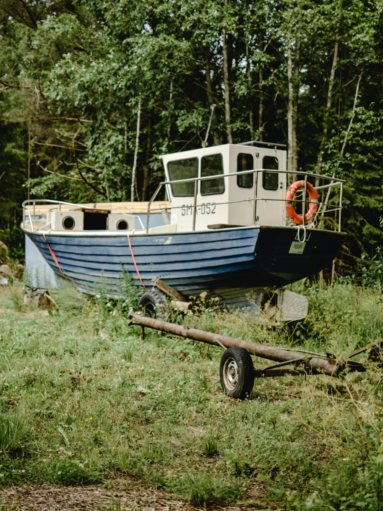 Braddock, ND - Boat Removal Services